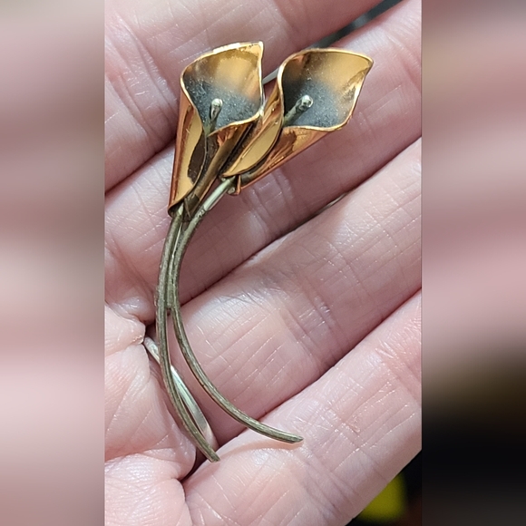 stuart nye | Jewelry | Vintage Navajo Stuart Nye Cala Lilly Brooch ...
